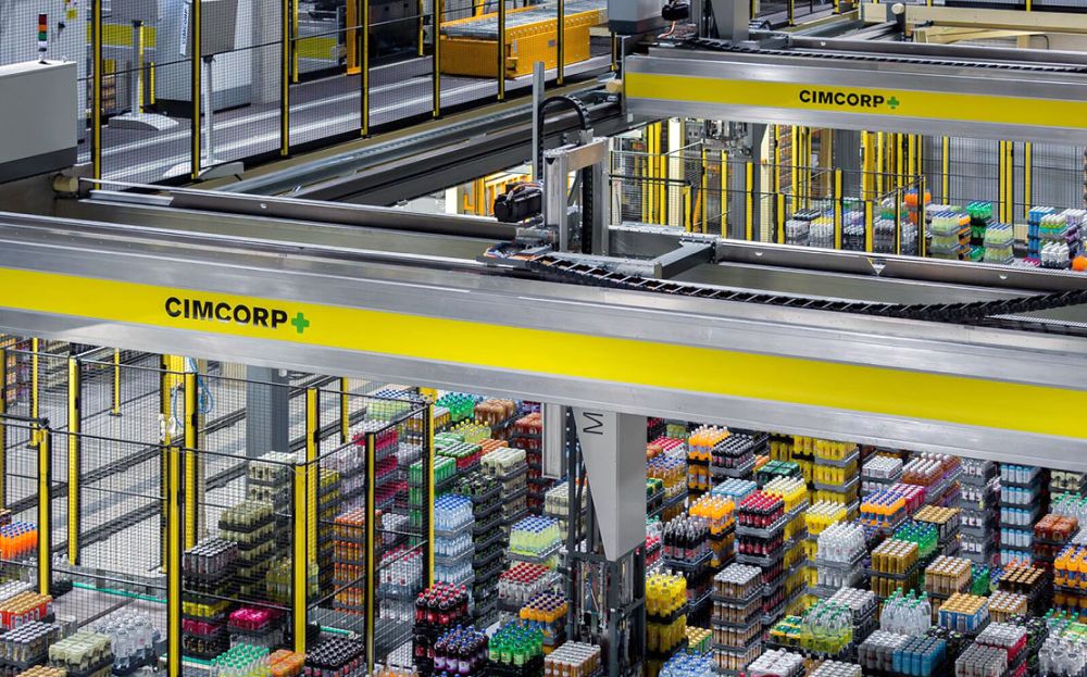 Cable carrier system for gantry robot to reduce handling and picking times